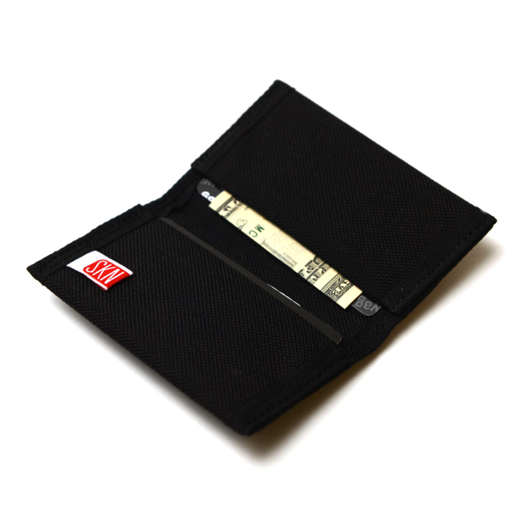 R2G|VC2 Vertical Card Carrier Wallet | Skinth Solutions